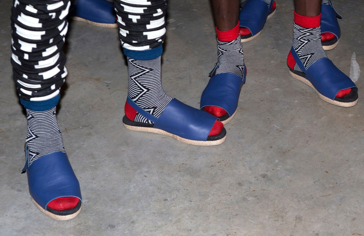 Why The Happy Socks Trend Returns And How To Wear Them. – The Fashion ...